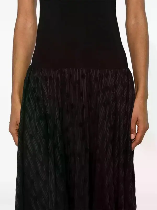 NISSA Drop-waist Maxi Dress
