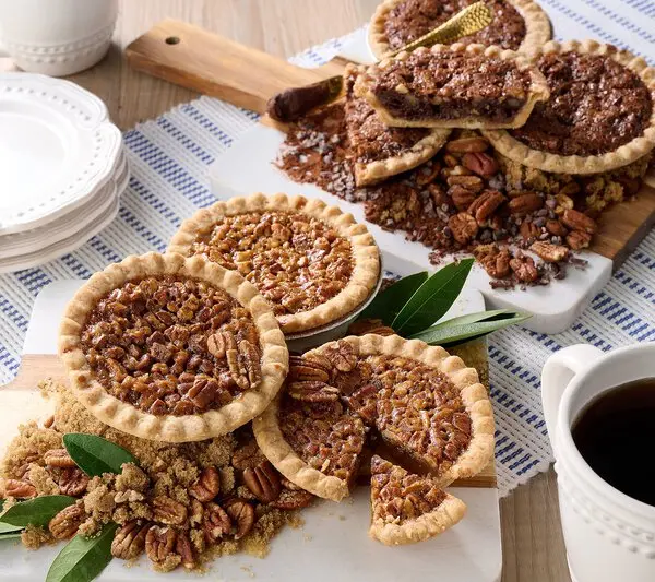 SAVANNAH'S CANDY KITCHEN 4.8 Oz Southern Pecan Pie Tarts - One-color