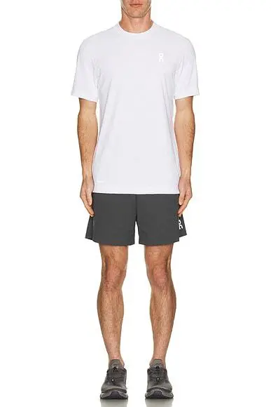 On Train-t" T-shirt - White