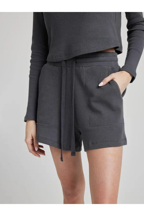 LOSANO Varsity Organic Thermal Short - Gray