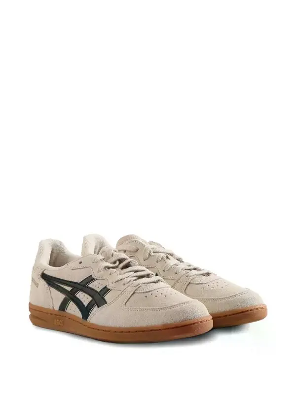 Asics Skyhand Sneakers