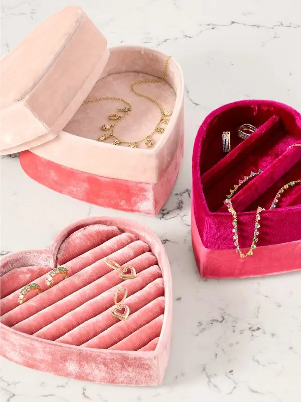 Roxanne First Open Your Heart Velvet Jewelry Box - Pink | Editorialist