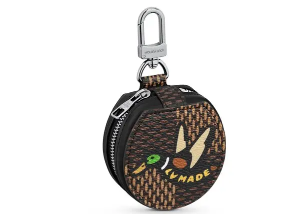 LOUIS VUITTON X Nigo Earphone Case Damier Ebene Giant - Brown