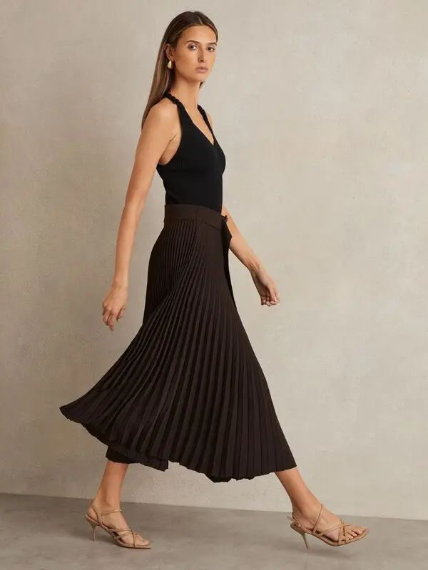 REISS Ava Pleated Midi Skirt - Chocolate Brown