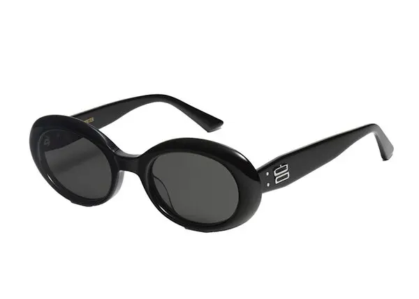 GENTLE MONSTER La Mode 01 Sunglasses - Black (01)