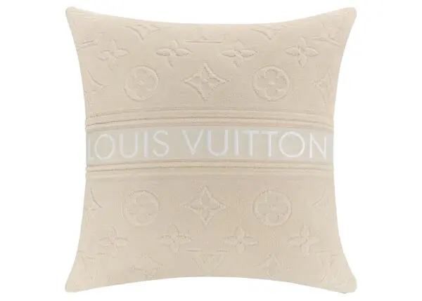 LOUIS VUITTON Lvacation Beach Pillow - Cream