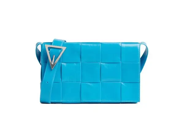 Bottega Veneta Medium Cassette Intrecciato Crossbody Bag - Pool
