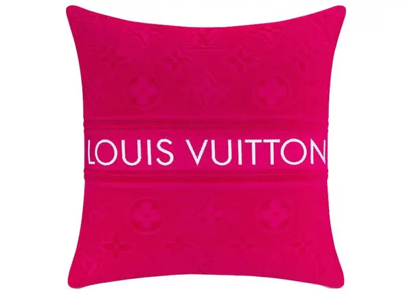 LOUIS VUITTON Lvacation Beach Pillow - Fuchsia