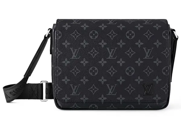 LOUIS VUITTON District Pm Messenger Bag - Monogram Eclipse