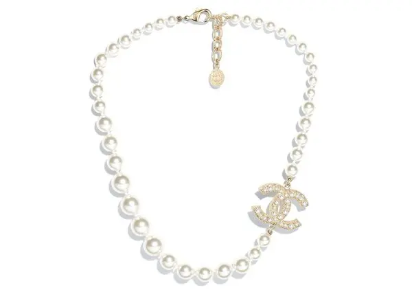 Chanel Glass Pearls Cc Necklace - Gold/pearly White