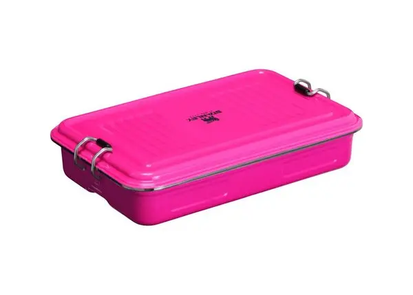 STANLEY Classic Legendary Useful 1.25 Qt Lunch Box - Electric Pink