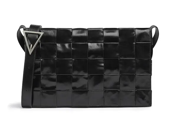 Bottega Veneta Intreccio Cassette Maxi
