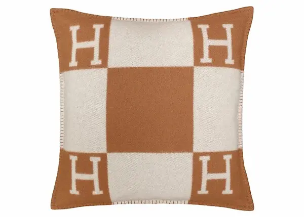 Hermès Avalon Pillow Large Model - Ecru/camel