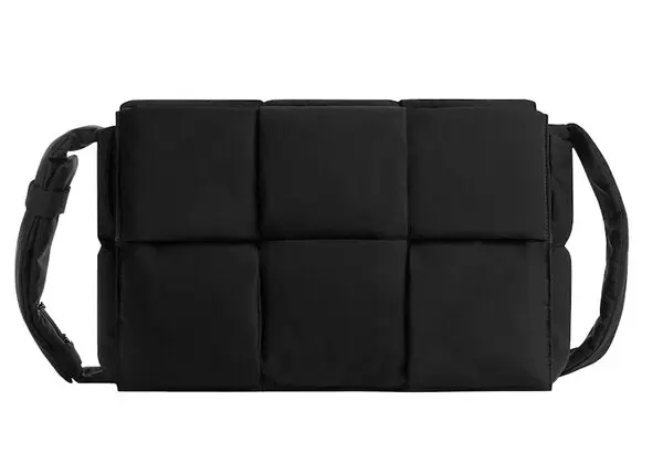 Bottega Veneta Pillow Cassette Bag - Black