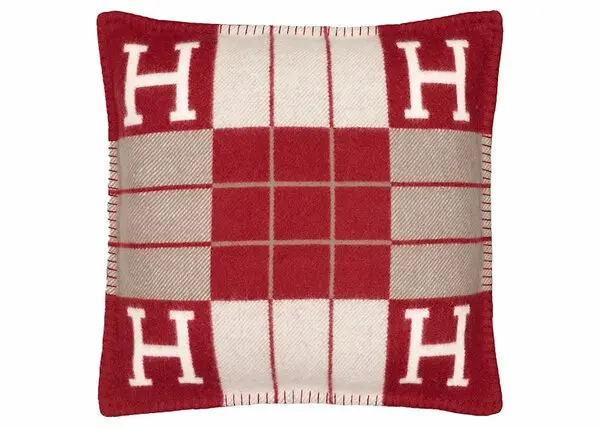 Hermès Avalon Iii Pillow - Ecru Rouge H