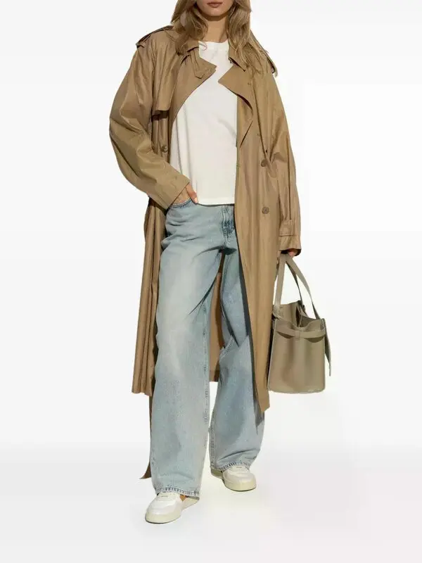 VEJA V-90 Sneakers