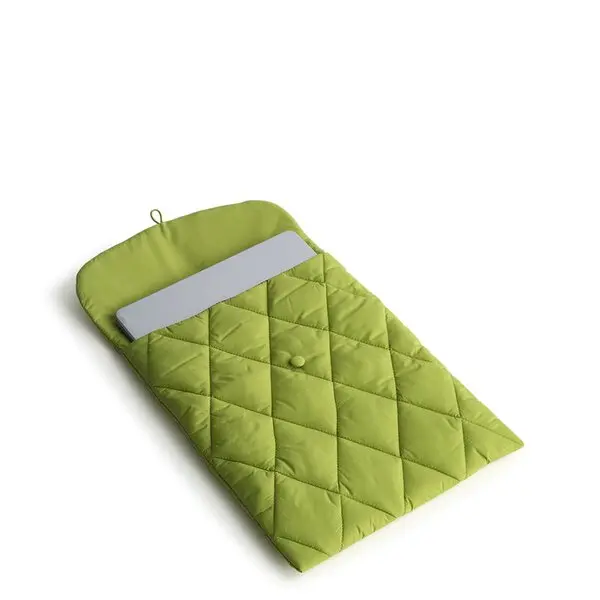 VERA BRADLEY Small Envelope Tech Sleeve In Spinach