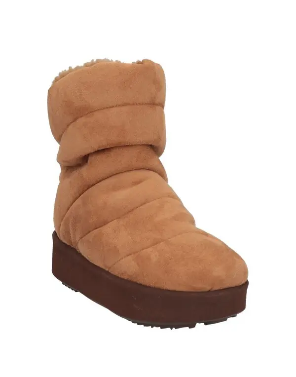 PIUMESTUDIO Padded Ankle Boots