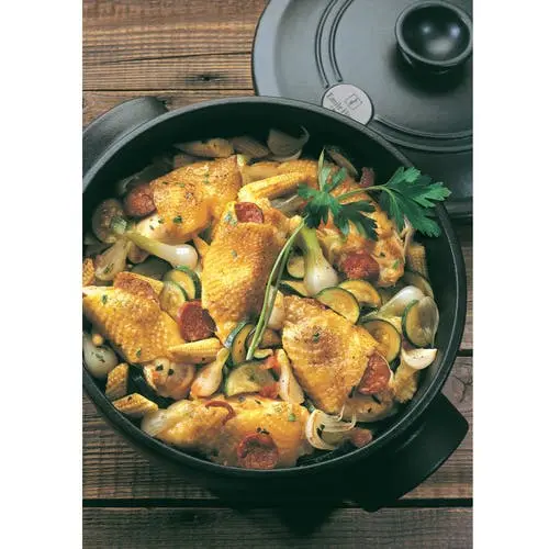 EMILE HENRY Flame Round Stewpot Dutch Oven - Charcoal