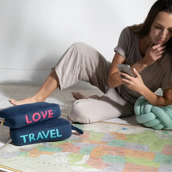 PINK LEMONADE Words Travel Set