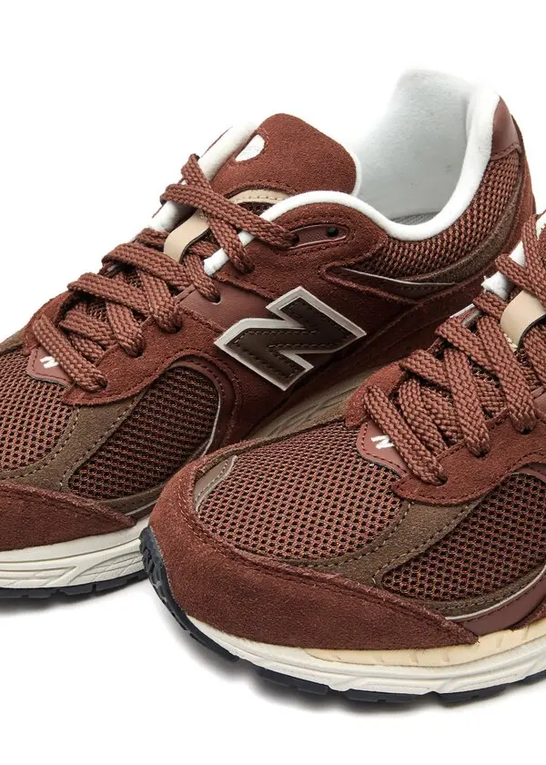 NEW BALANCE 2002r Panelled Sneakers