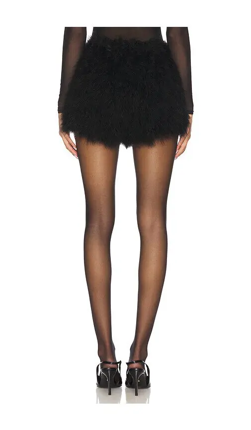 BUBISH Feather Hot Short