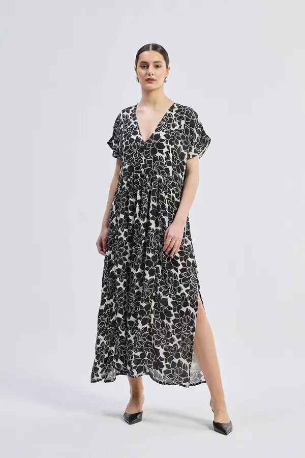 Reistor Deep V-Neck Maxi Dress with Front Gathers in Black Florals - Black