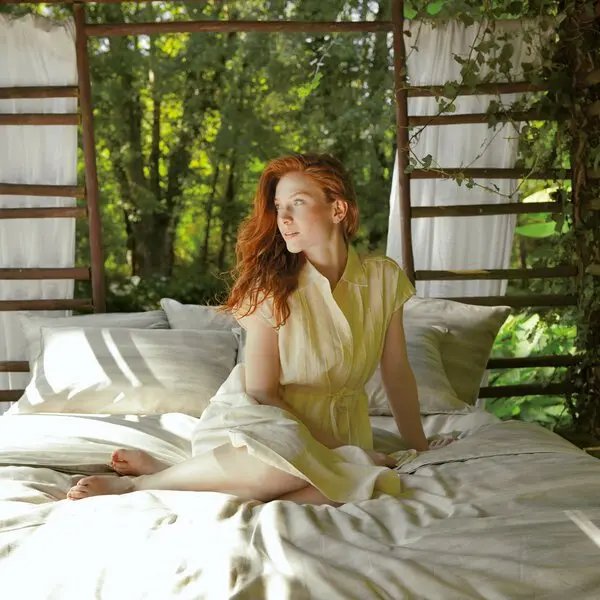 ANNE DE SOLENE Sillage Duvet Cover, King