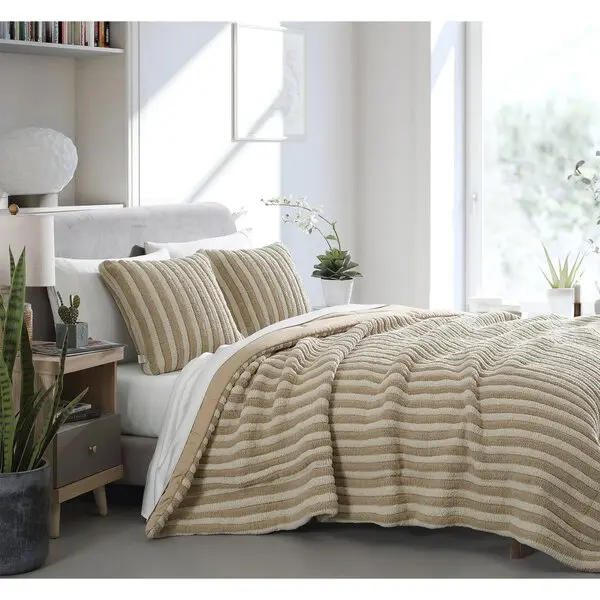 SUNDAY CITIZEN Snug Piped Comforter, King - Biscotti