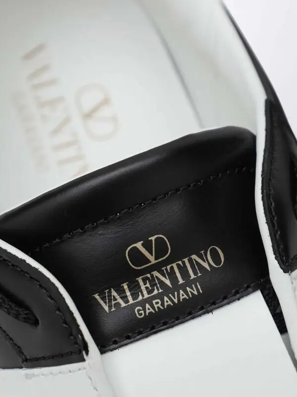 Valentino Garavani Sneakers - Black