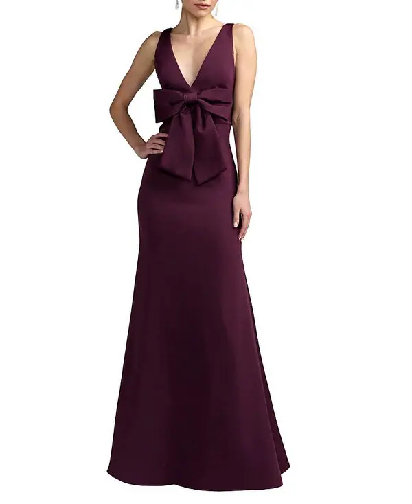 Mac Duggal Sleeveless V-neck Crepe Column Gown With Bow Accent - Plum