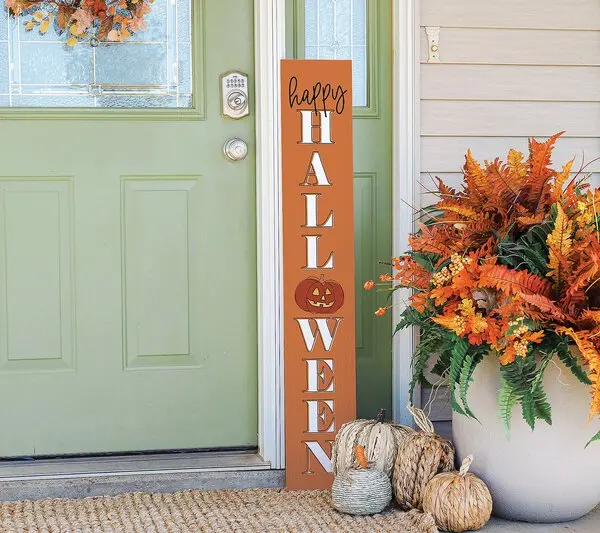 SINCERE SURROUNDINGS 47' Happy Halloween Porch Board - One-color