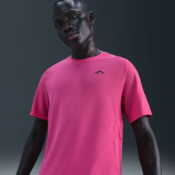 Nike Dri-fit Adv Solar Chase Short-sleeve Running Top - Pink