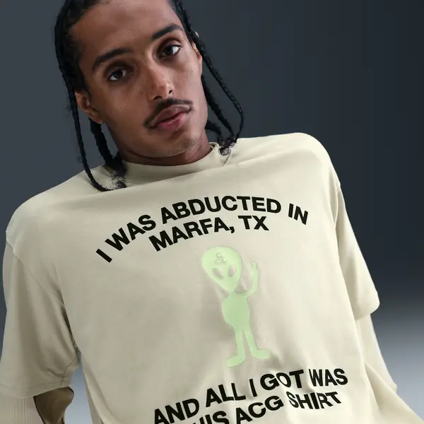 Nike T-shirt