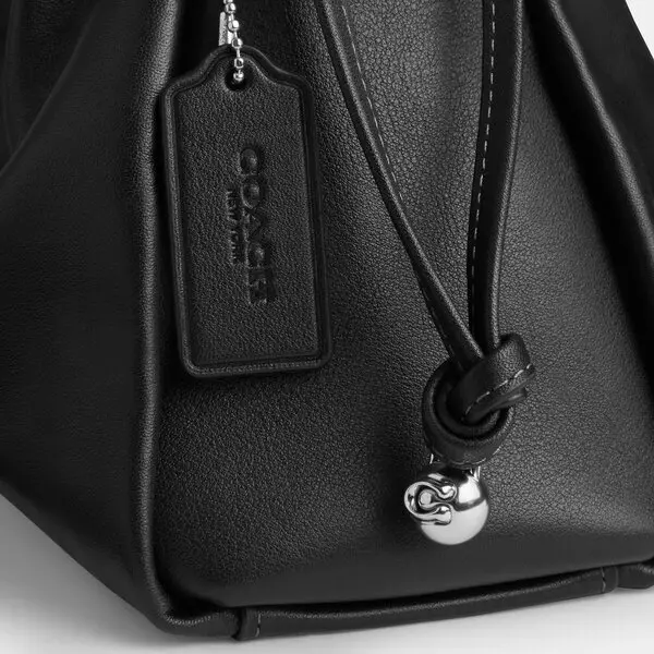COACH OUTLET Coach Faye Large Shoulder Bag - Silver/black