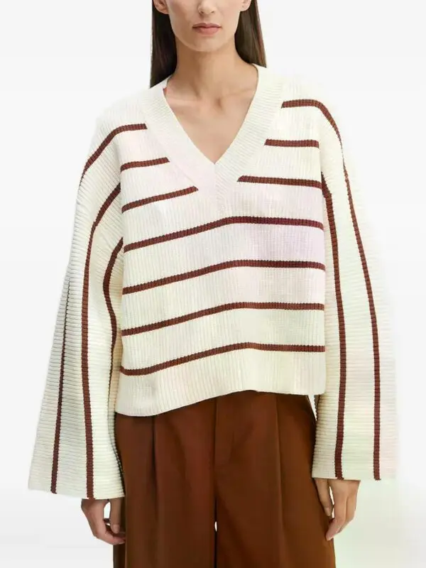 GESTUZ Striped V-neck Pullover