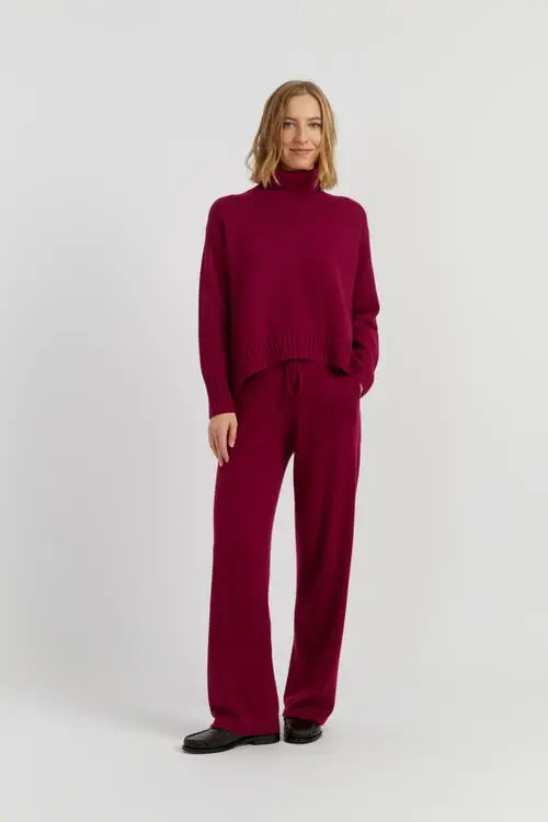 Chinti & Parker Pure Cashmere Relaxed Rollneck Sweater - Cherry