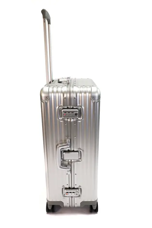 VINGARDEVALISE Vinaluminum 12-bottle Wine & Spirits Suitcase