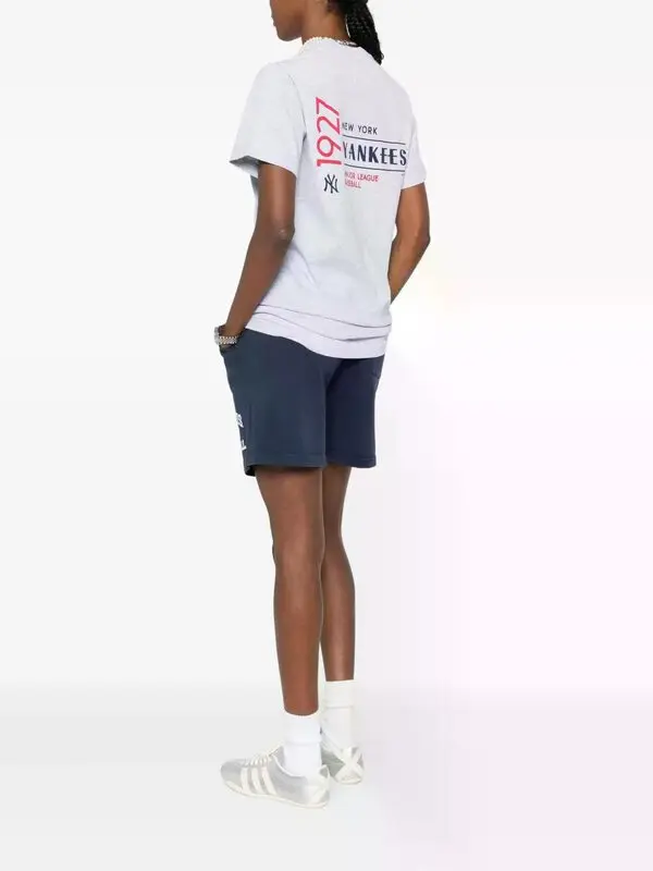 Sporty & Rich Logo T-shirt