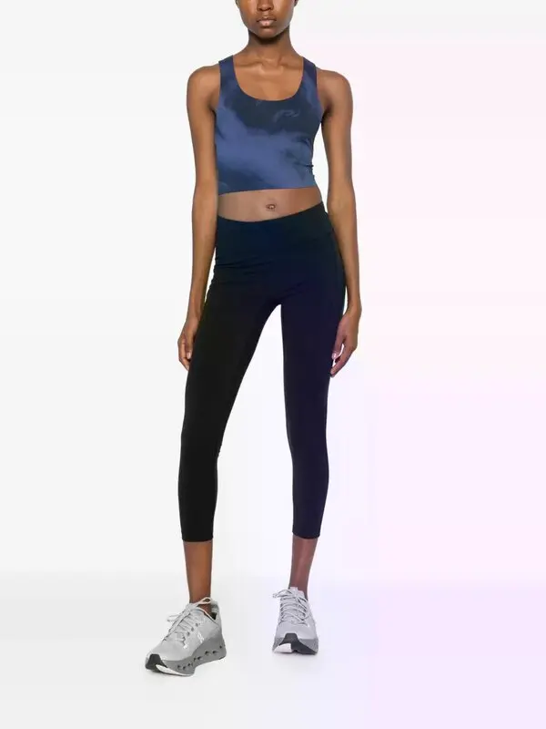 On Scoop-neck Tank Top