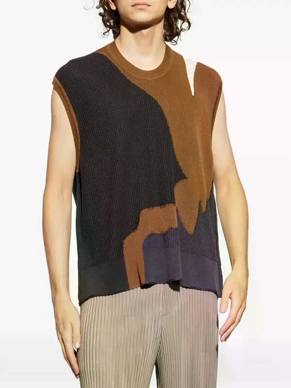 Issey Miyake Round Neckline Vest