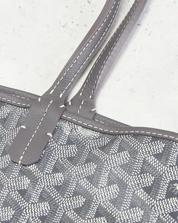 FWRD RENEW Saint Louis Pm Tote Bag - Grey