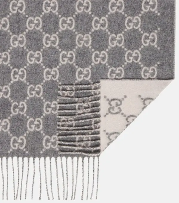 Gucci Gg Fringed Cashmere Scarf - Grey
