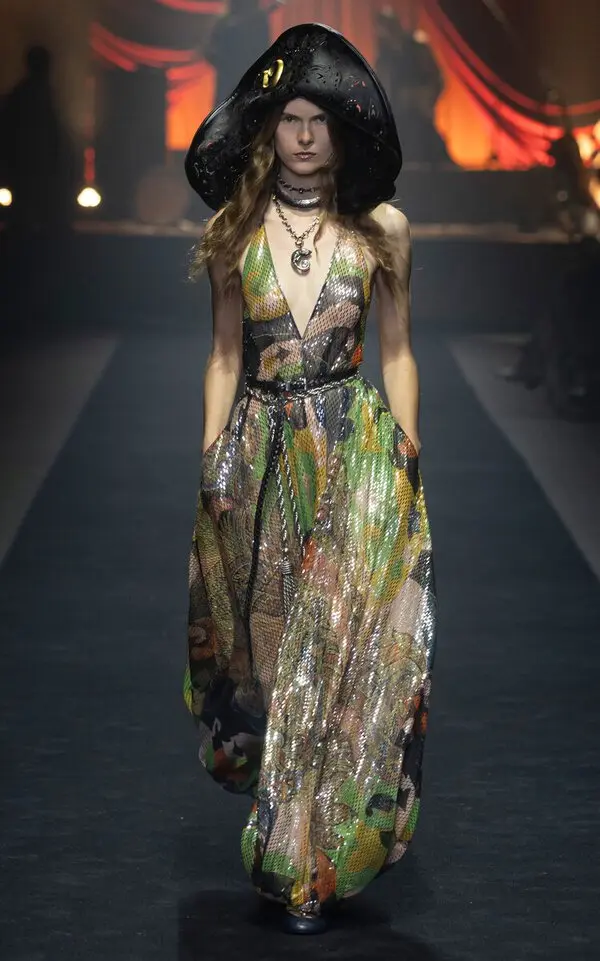 伊右衛門 ETRO  Collection Etro Metallic Silk Balloon-Leg Jumpsuit - Multi | Editorialist