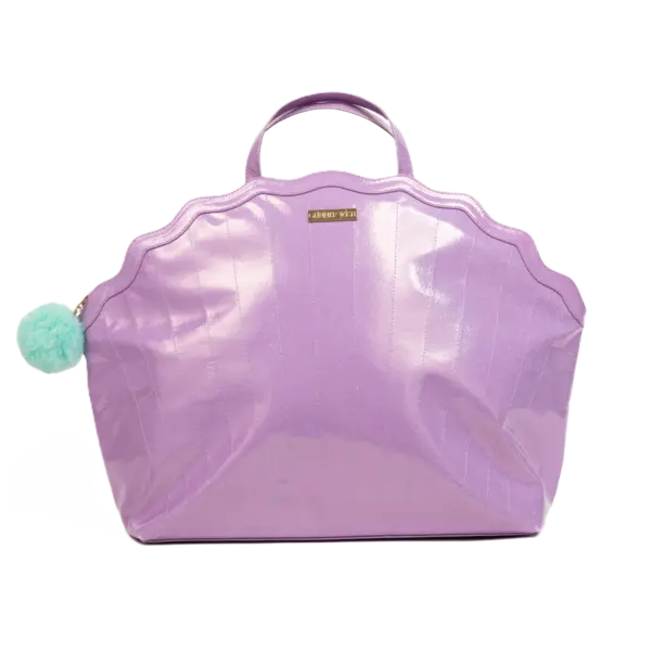 GLIMMER WISH Seashell Overnight Bag