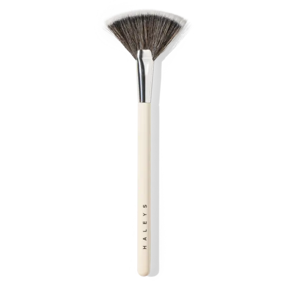 HALEYS BEAUTY Highlighting Fan Brush - One-color