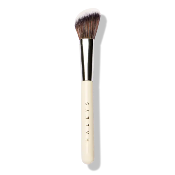 HALEYS BEAUTY Angled Sculpting Contour Brush - One-color