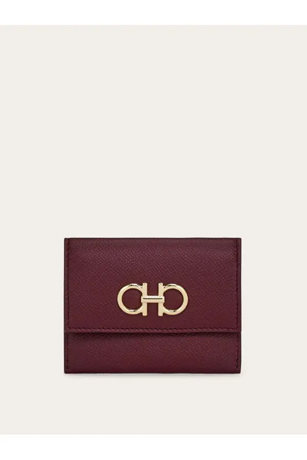 FERRAGAMO Gancini Credit Card Holder - Red