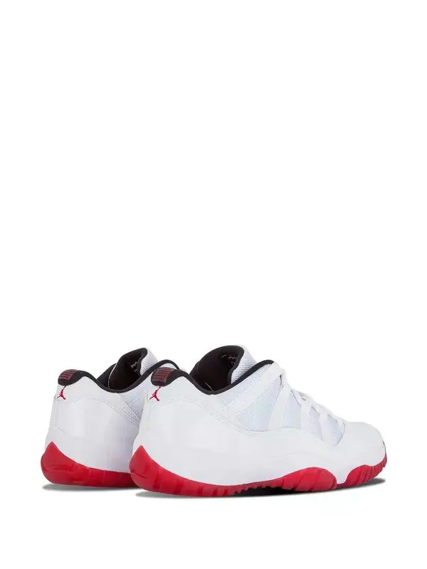 JORDAN Air 11 Retro Low Sneakers - White