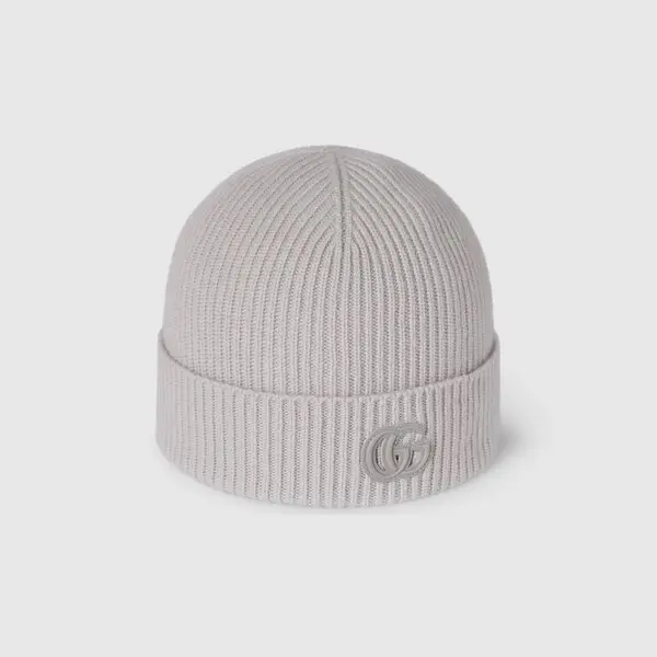 Gucci Cashmere Beanie With Leather Patch - Grey